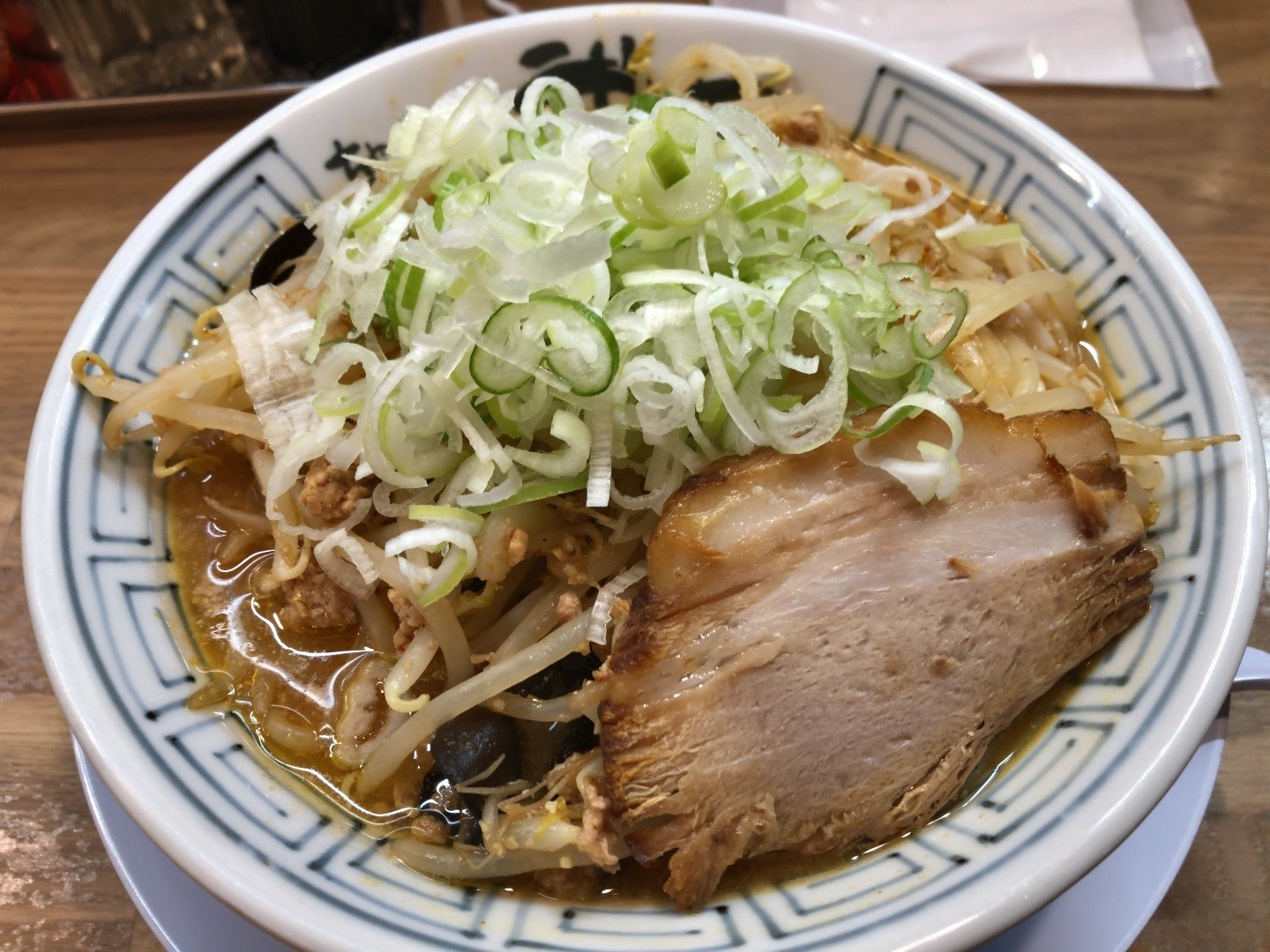 間違いない誰でも美味しいというだろう野菜味噌〜231杯目ちゃーしゅうや武蔵 万代店: 工藤ハジメの墓石（はかいし）はラーメンどんぶりにしてくれ！