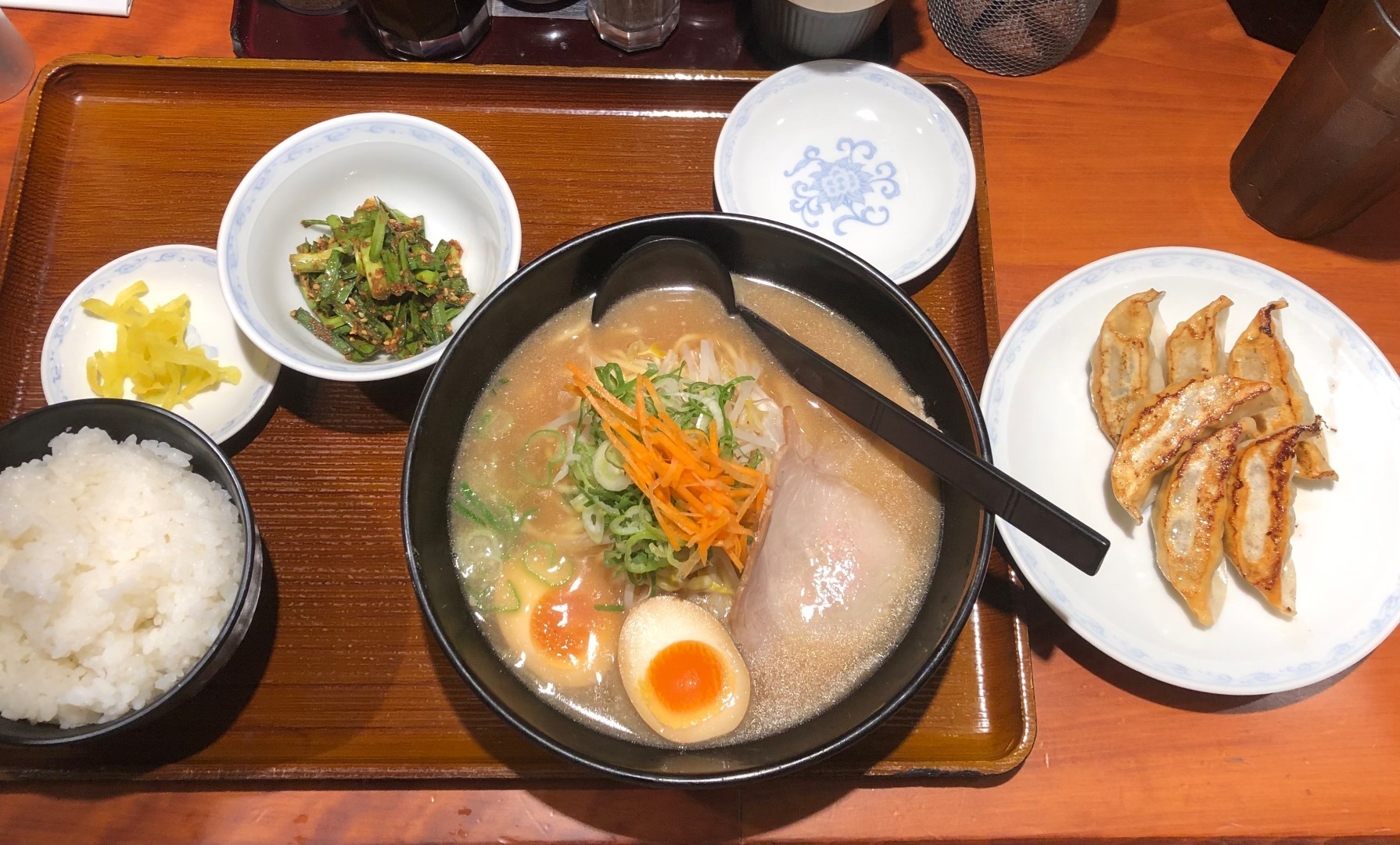 ハルカスレストラン街にて〜210杯杯目 らーめん古潭あべのハルカス店: 工藤ハジメの墓石（はかいし）はラーメンどんぶりにしてくれ！